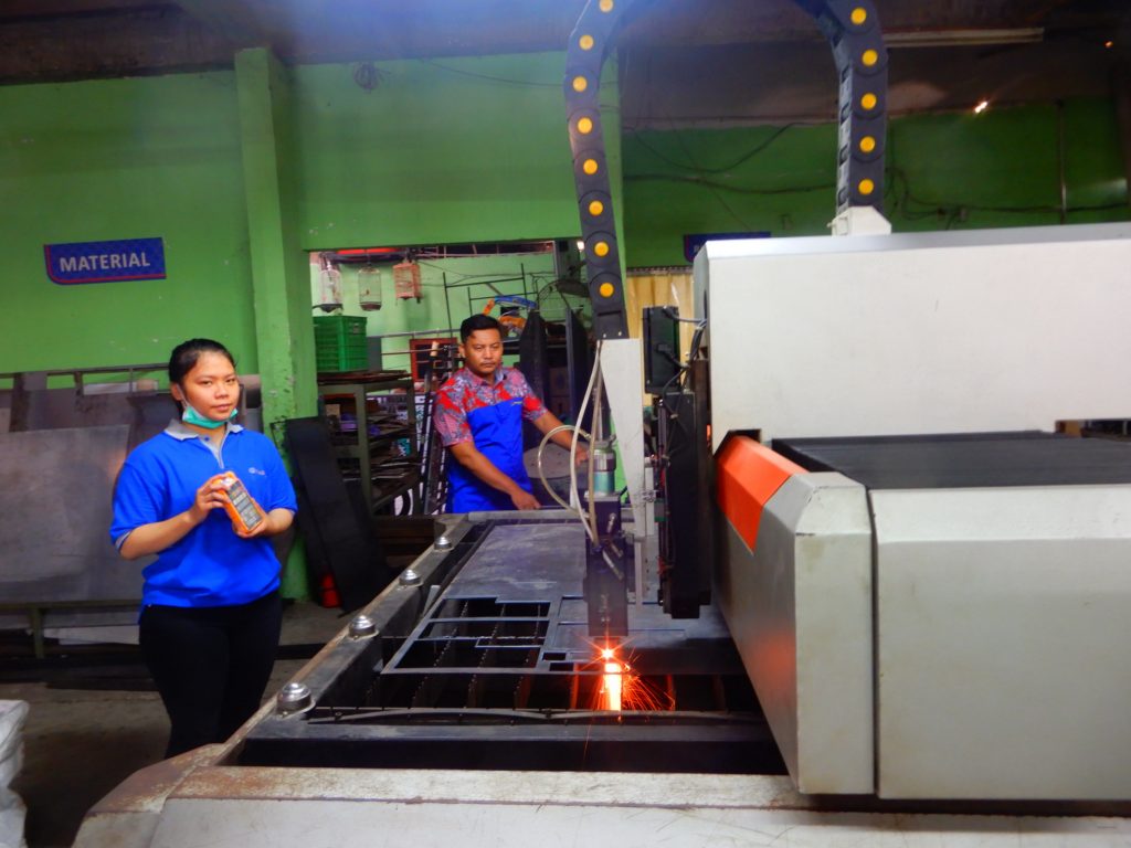 Jasa Bending - Tekuk Plat Pipa Besi Terbaik - MuliaCahayaBending.com